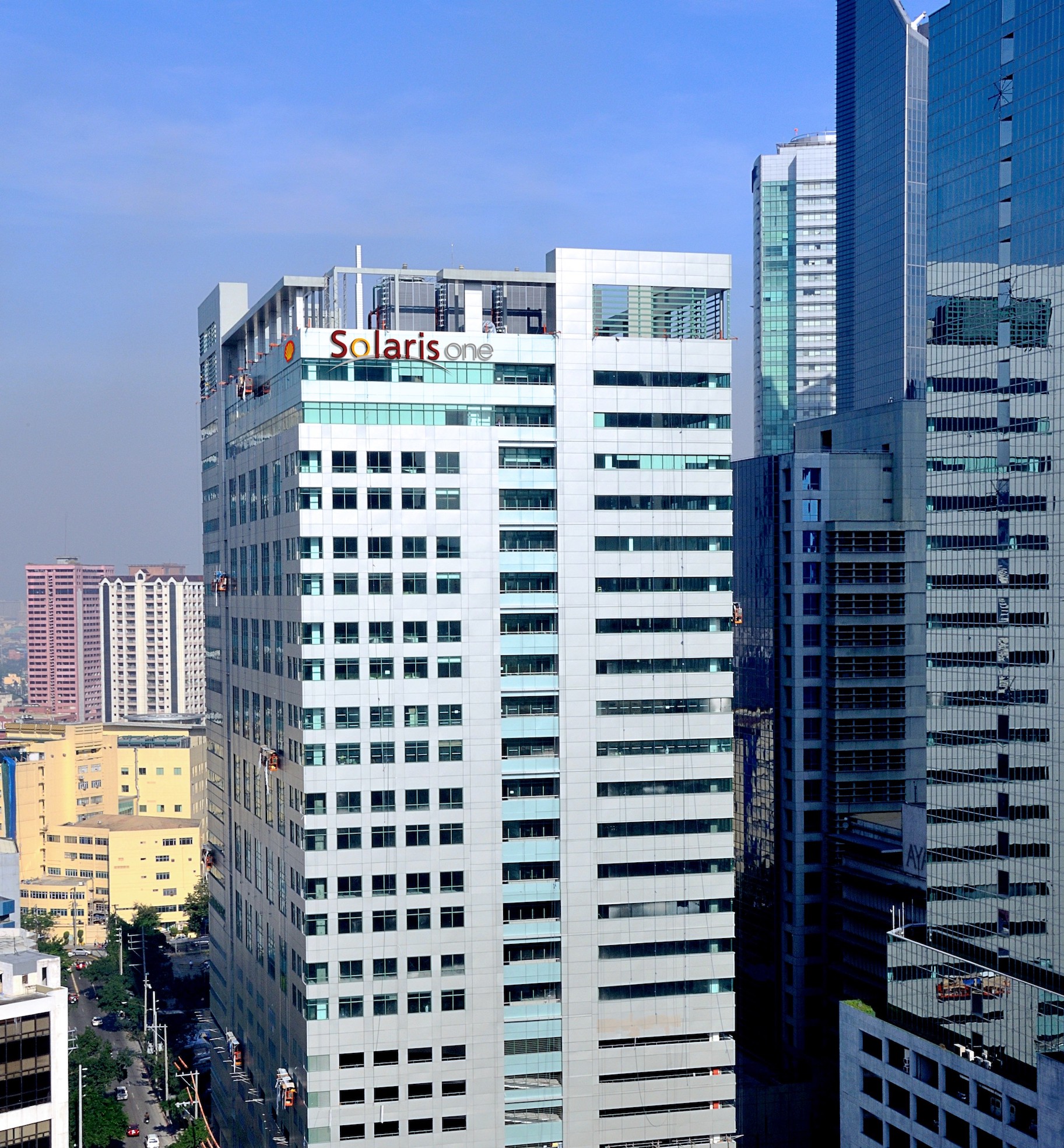 solaris-one - Ayala Land Offices